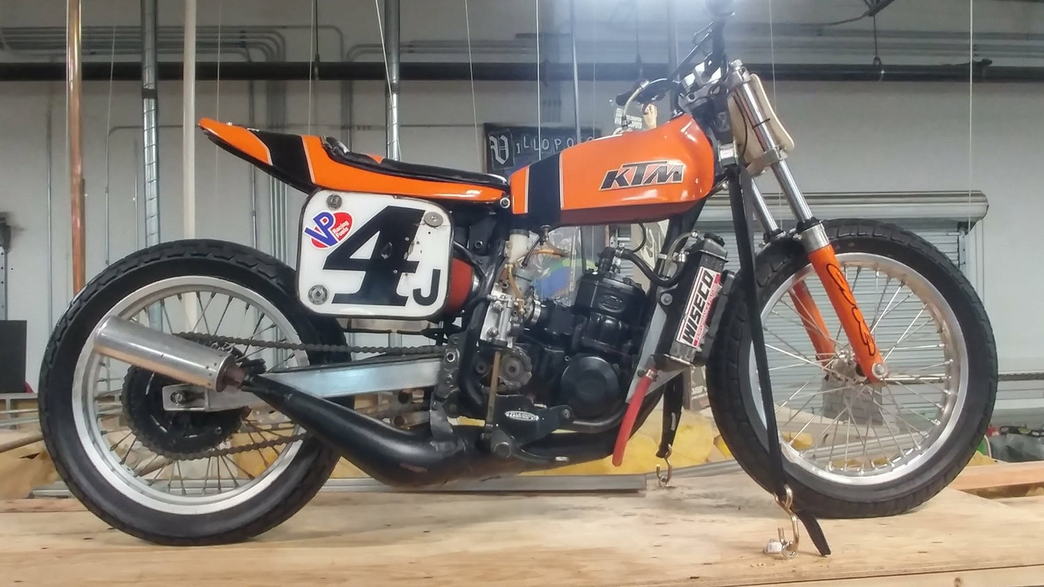 Historic Flat Tracker – Langston Motorsports